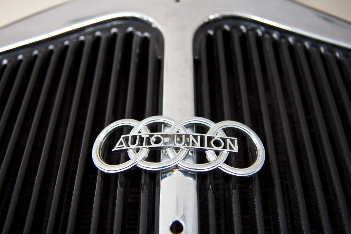 An antique Audi at Tess Auto | Raoul Pop