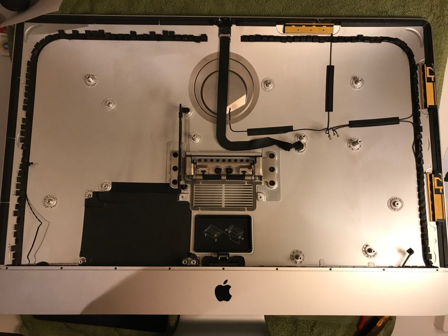 An upgrade to my 2013 iMac | Raoul Pop