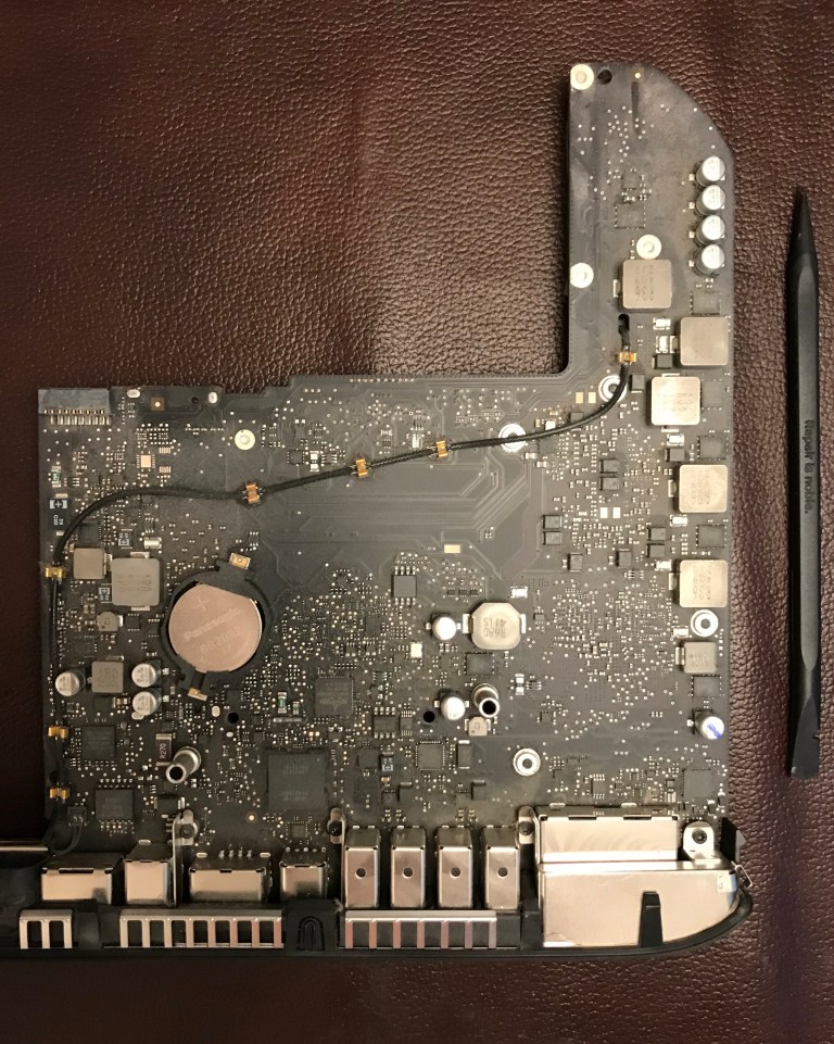 A repair to my wife’s Mac Mini | Raoul Pop